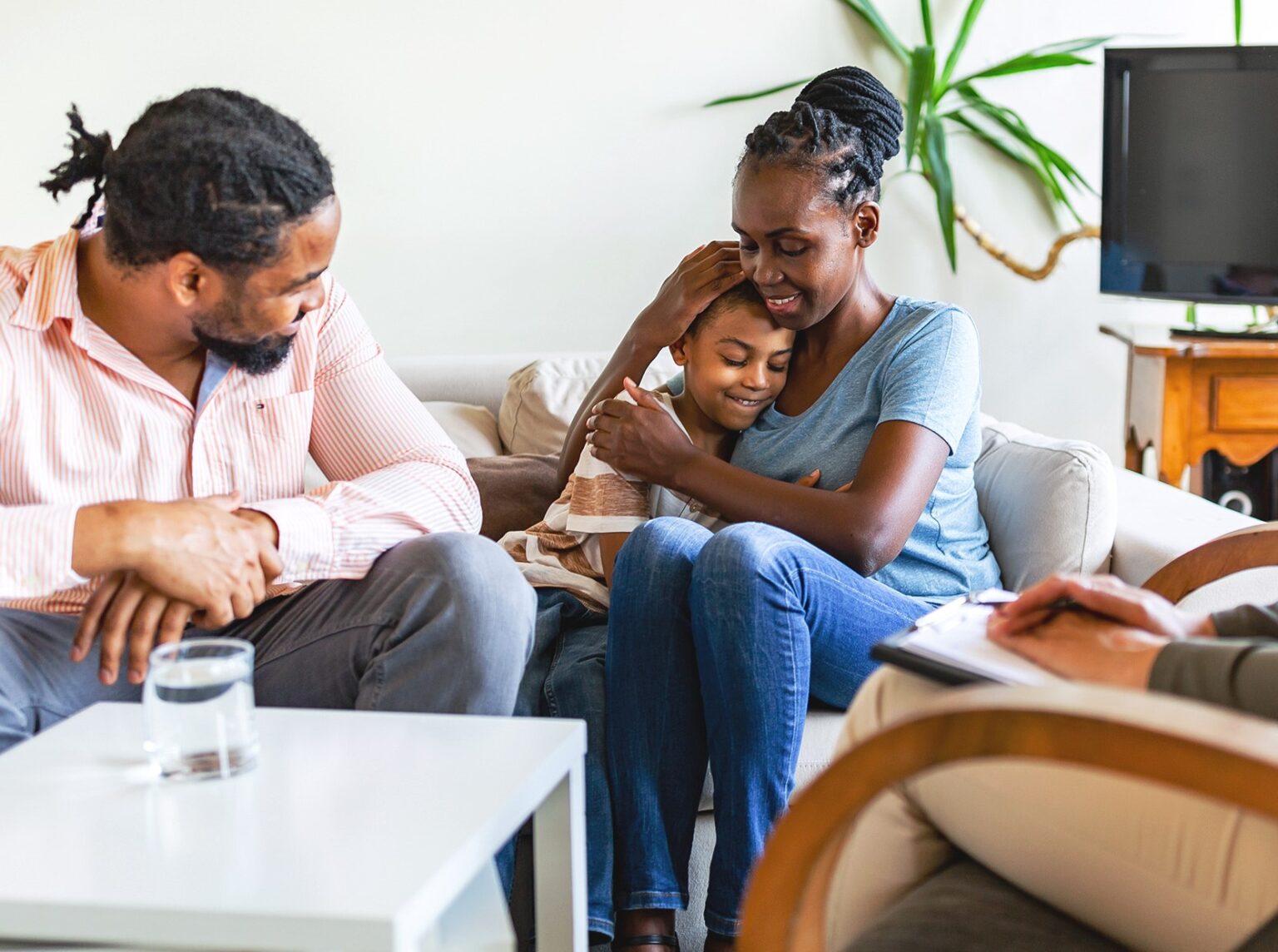 Navigating the Storm: Challenges in Family Therapy | northnodetherapy.com